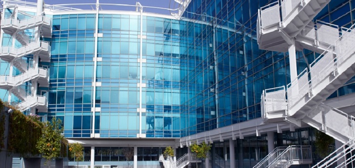 Deloitte se instala en el Blue Building de Barcelona con un centro de 2 ...